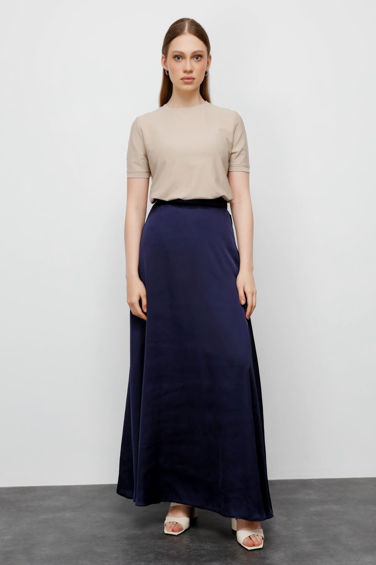 Saten Etek Lacivert – Fatma Atasoy