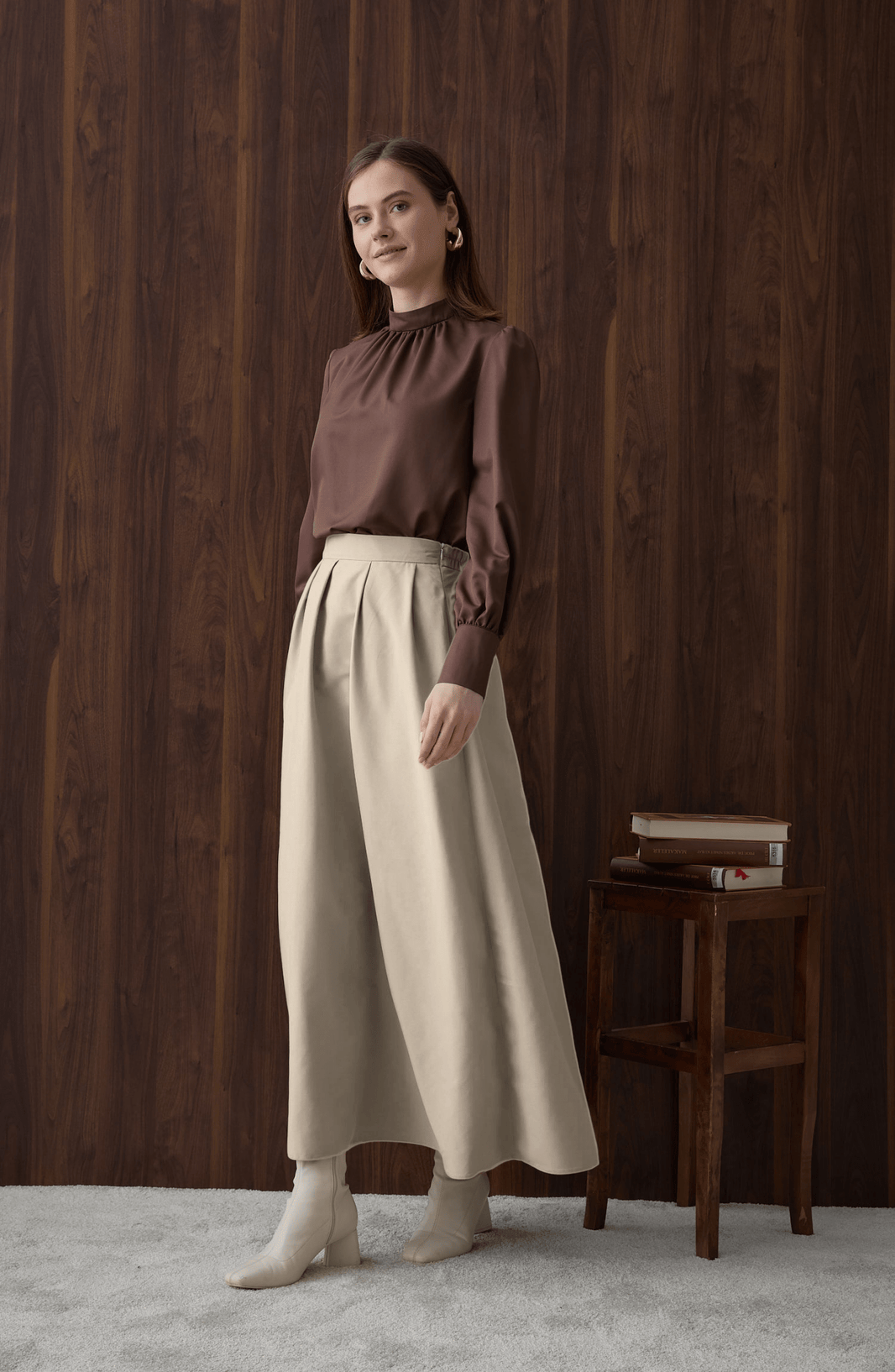 Pileli Taş Trenç Etek – Fatma Atasoy